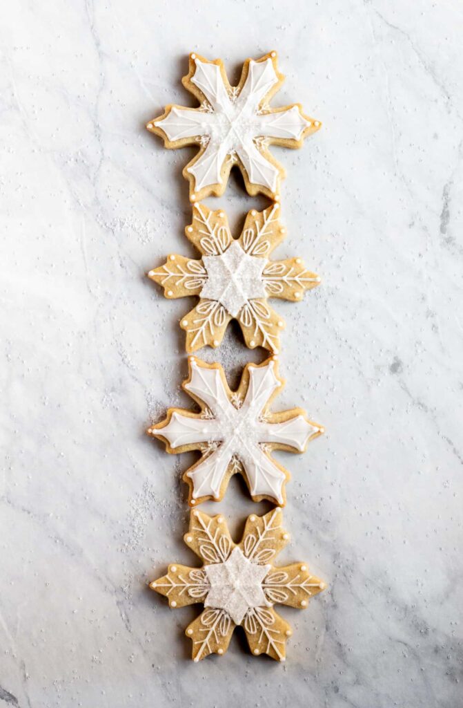 Tutorial: Snowflake Sugar Cookies - The Little Vintage Baking Company