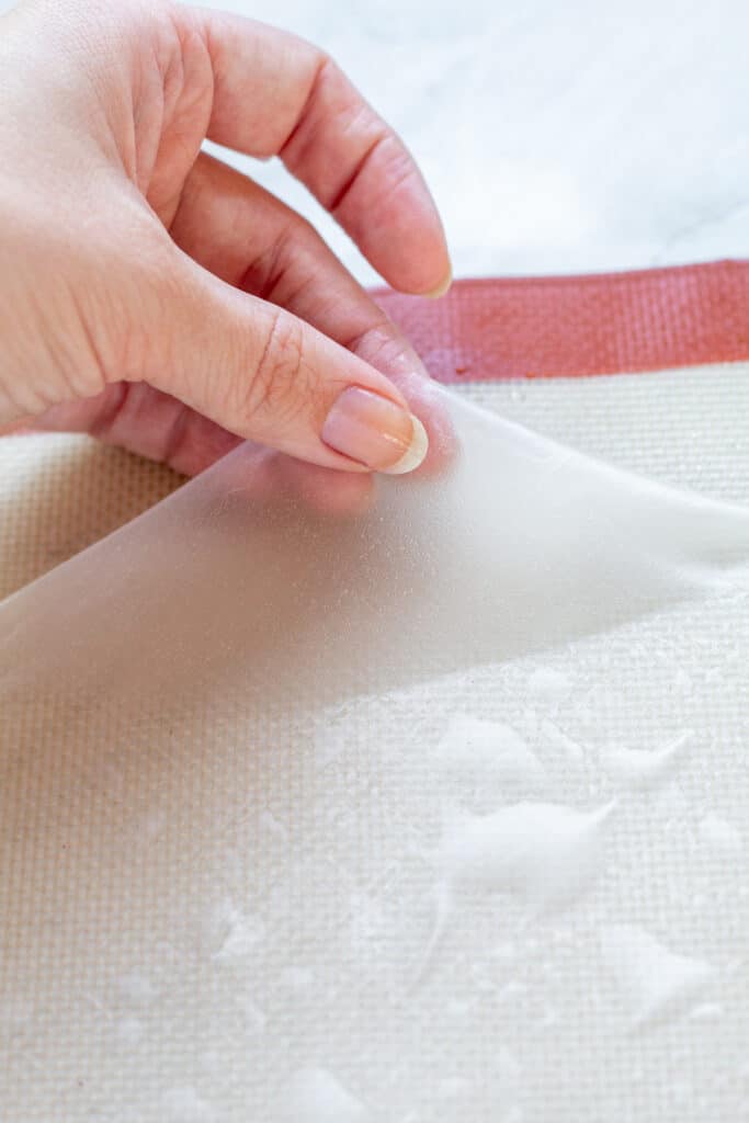 Halloween Rice Paper Ghosts Tutorial - Little Vintage Baking